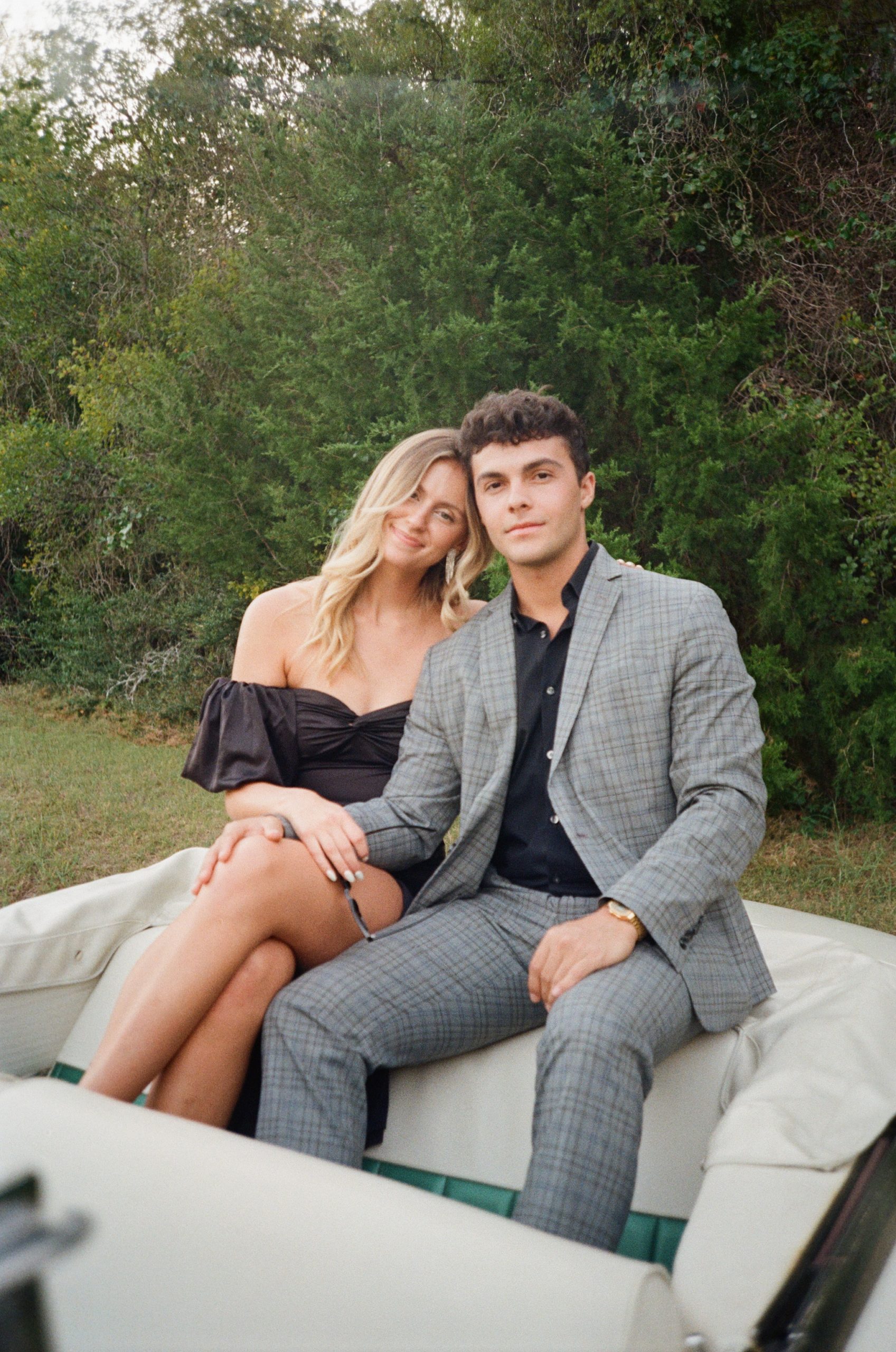 Peyton + Brett captured on Digital + 35mm | Lexi Chase Media