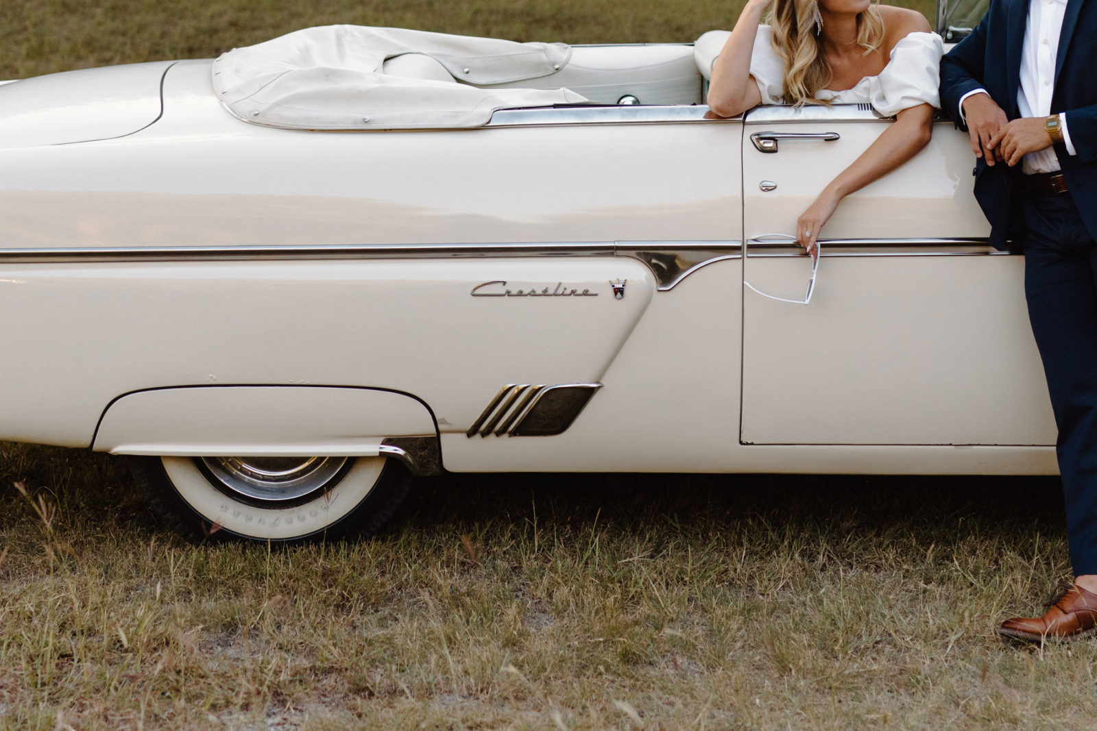 Peyton + Brett captured on Digital + 35mm | Lexi Chase Media